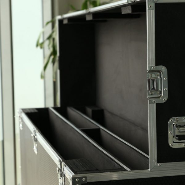 Clamshell Twin TV Road Case for Two Display Monitors