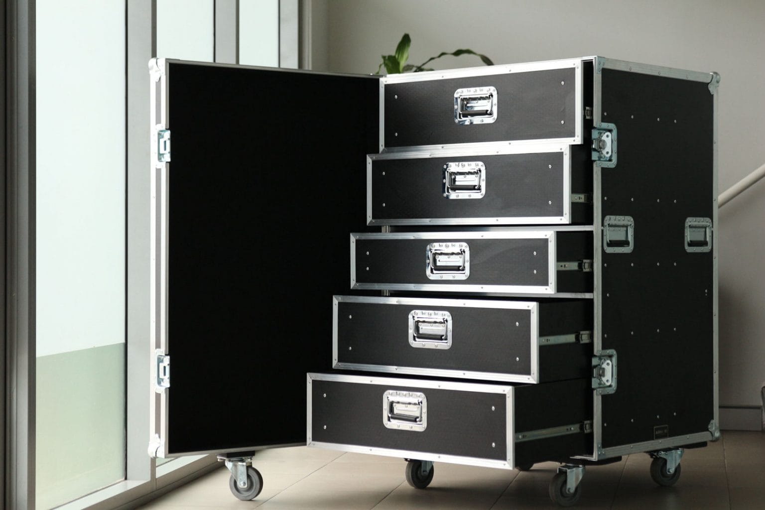 Custom 5-Rack Drawer Road Case for The Wiggles – Armor Road Cases