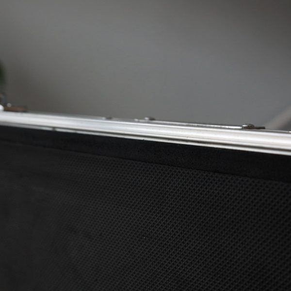 9mm Aluminium Tongue Edge Extrusion 3.0 Meters – Armor Road Cases