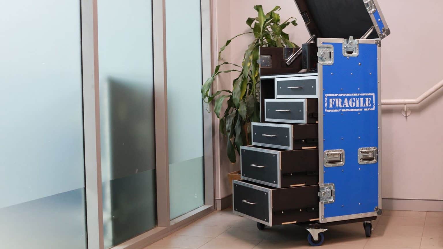 Multi-purpose Workstation Road Case F1-D – Armor Road Cases