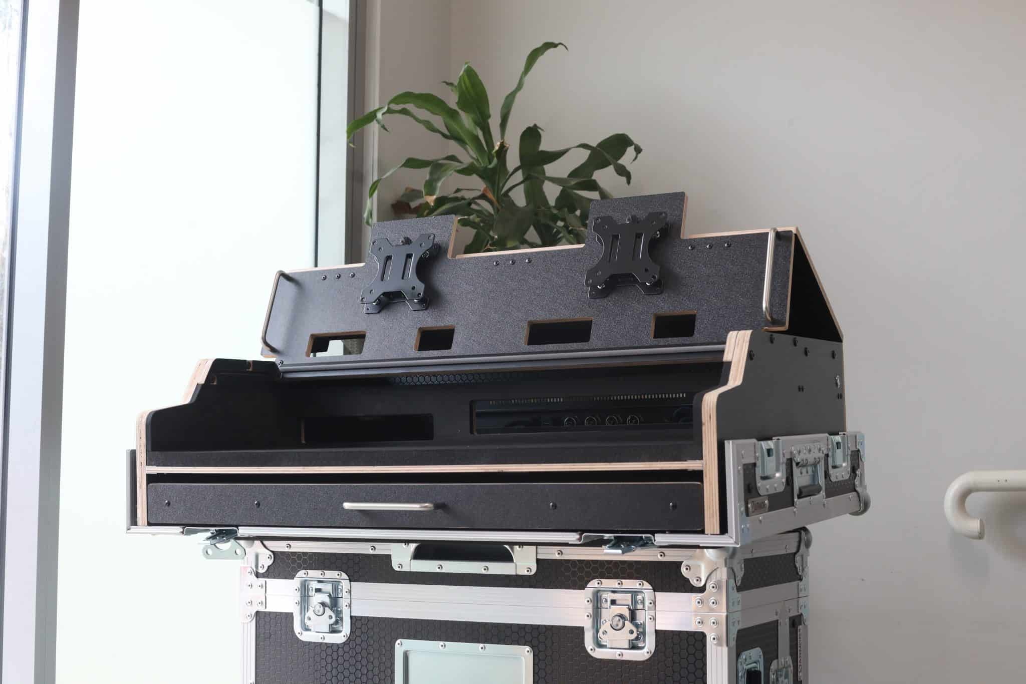 Flypack Road Case for Elgato Stream Deck XL – Armor Road Cases