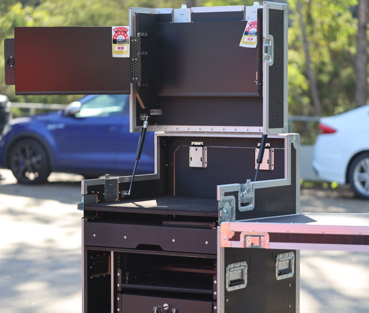 Workstation Case FP1-RS for AV Production: The Ultimate Flypack All-in ...